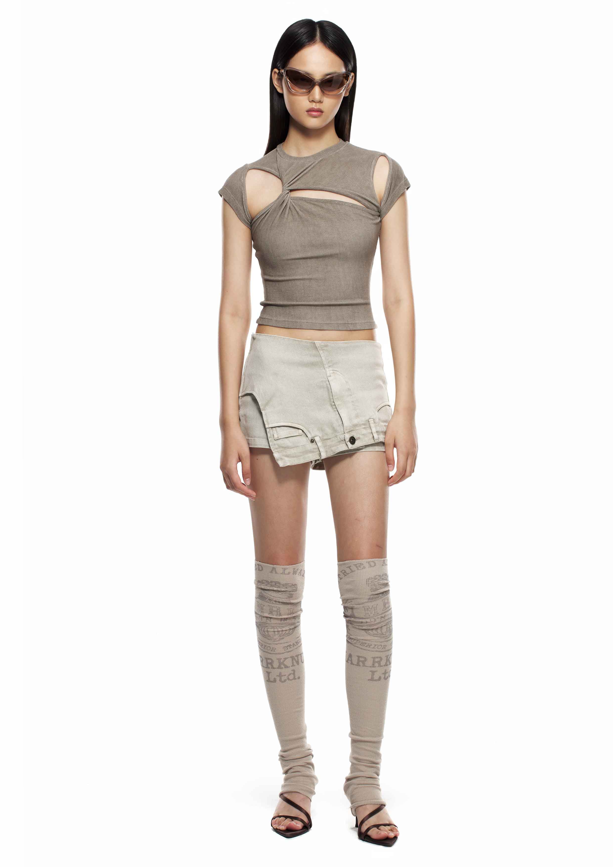 Camel Irregular Cutout Top – MARRKNULL